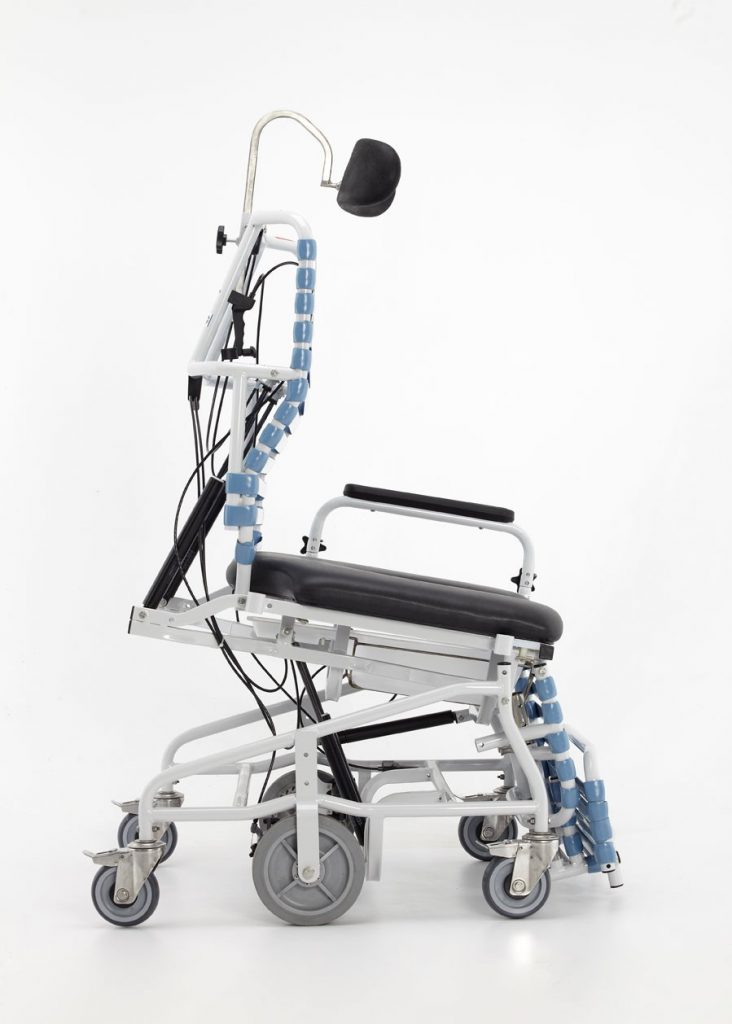 BRODA BARIATRIC SHOWER/COMMODE CHAIR | D&D Medical Equipment